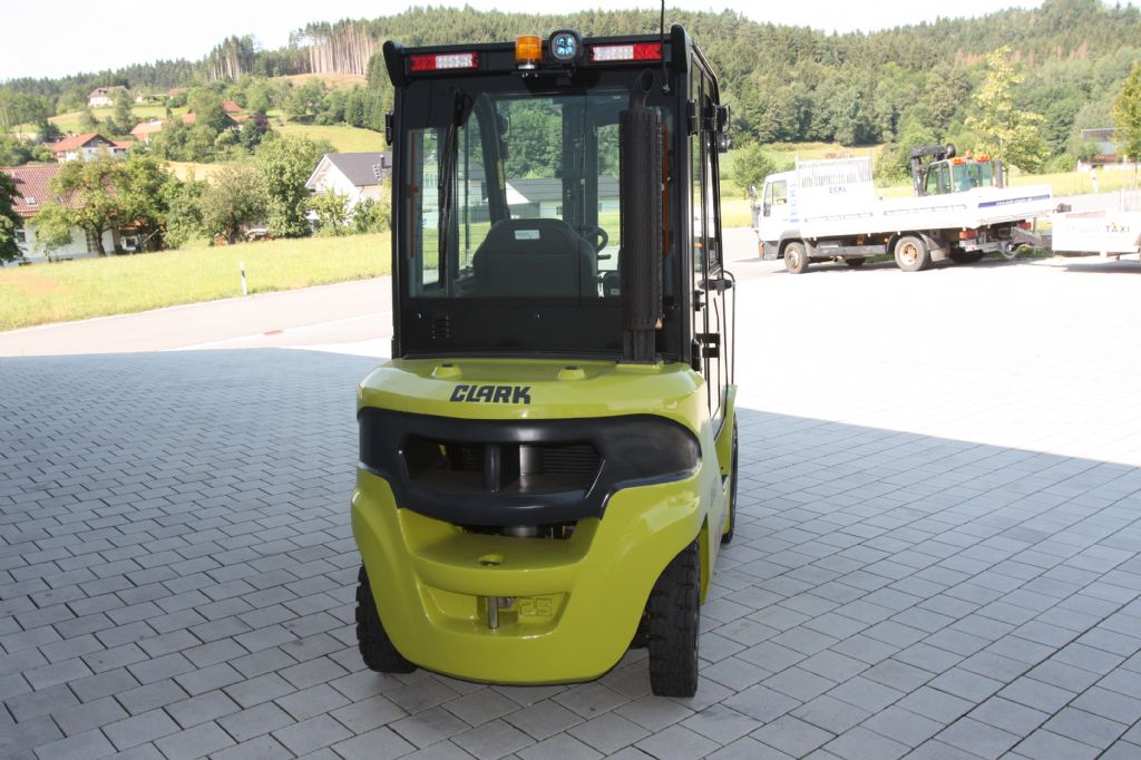 Gebrauchtstapler, gebrauchte Stapler | Clark S25D Dieselstapler Triplex ...