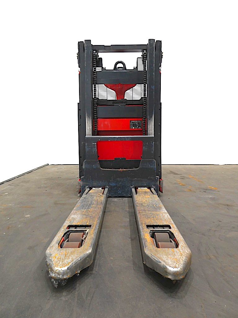 Used Linde D08-1160 Double stacker 800 kg| Used Forklifts by NORTRUCK ...