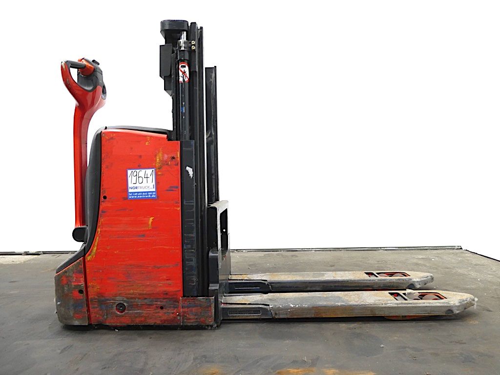 Used Linde D08-1160 Double stacker 800 kg| Used Forklifts by NORTRUCK ...