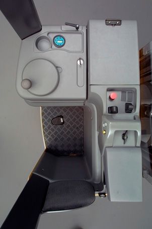 Gebraucht Quersitzstapler Tirol | UniCarriers X160 STJN290 Teleskop ...