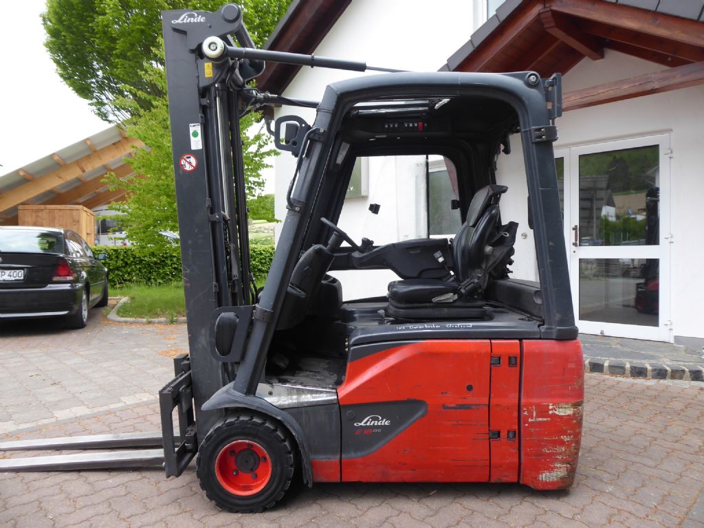 Gebrauchtstapler | Linde E18-02 Elektro 4 Rad-Stapler Triplex Elektro ...