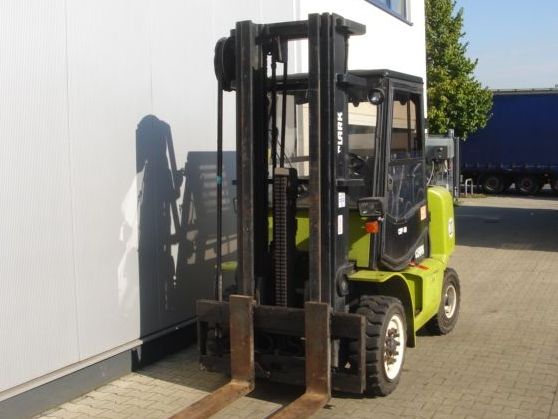 Matthias Schmidt GmbH - Stapler-Service | Gebrauchtstapler | Clark CDP ...